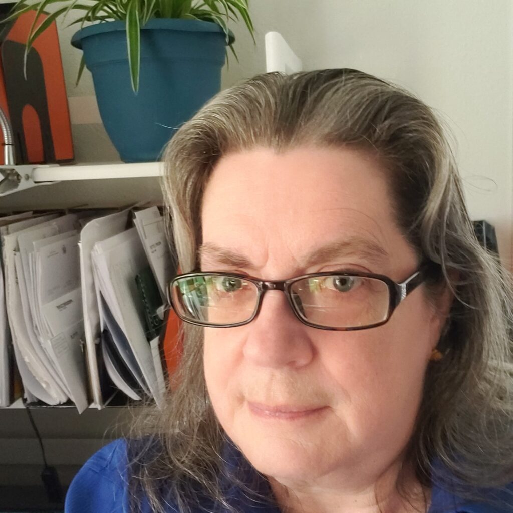 About Us - The Writer's Garret